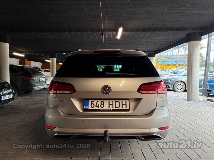 Grey Volkswagen Golf 2019 in Tallinn, with an engine capacity of 1.50 L and mileage of 131 thousand km for 12700 €, photo 6 on AUTOMOTO.COM.LV
