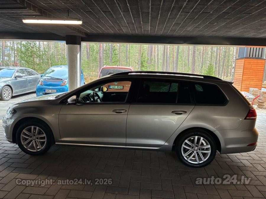 Grey Volkswagen Golf 2019 in Tallinn, with an engine capacity of 1.50 L and mileage of 131 thousand km for 12700 €, photo 8 on AUTOMOTO.COM.LV