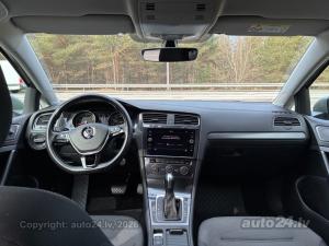 Grey Volkswagen Golf 2019 in Tallinn, with an engine capacity of 1.50 L and mileage of 131 thousand km for 12700 €, photo 11 on AUTOMOTO.COM.LV