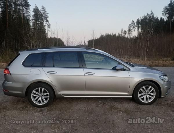Grey Volkswagen Golf 2019 in Tallinn, with an engine capacity of 1.50 L and mileage of 107 thousand km for 12900 €, photo 4 on AUTOMOTO.COM.LV