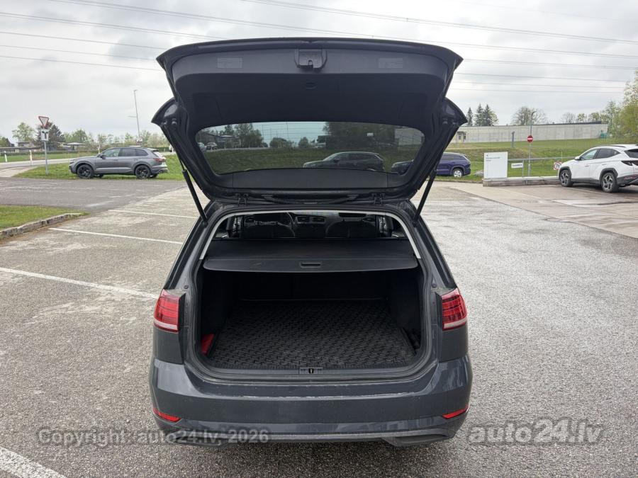 Pelēks Volkswagen Golf 2019 Viljandi, ar dzinēja tilpumu 1.60 L un nobraukumu 296 tūkst. km par 7999 €, foto 11 vietnē AUTOMOTO.COM.LV