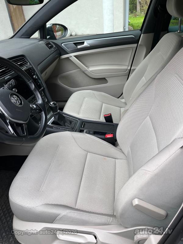 Pelēks Volkswagen Golf 2019 Tallina, ar dzinēja tilpumu 1.50 L un nobraukumu 96 tūkst. km par 11900 €, foto 5 vietnē AUTOMOTO.COM.LV