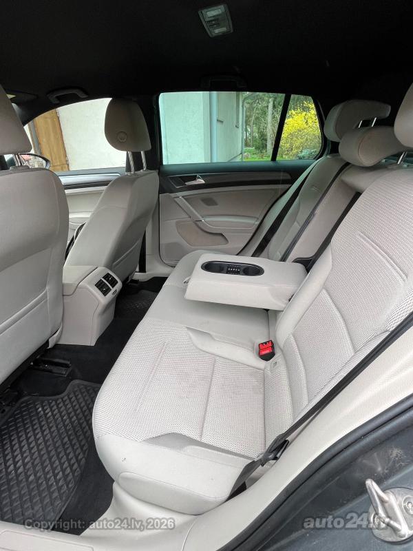 Pelēks Volkswagen Golf 2019 Tallina, ar dzinēja tilpumu 1.50 L un nobraukumu 96 tūkst. km par 11900 €, foto 6 vietnē AUTOMOTO.COM.LV