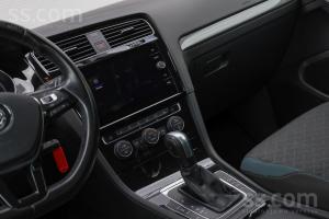 Pelēks Volkswagen Golf 2019 Rīga, ar dzinēja tilpumu 2.00 L un nobraukumu 0 tūkst. km par 10995 €, foto 15 vietnē AUTOMOTO.COM.LV