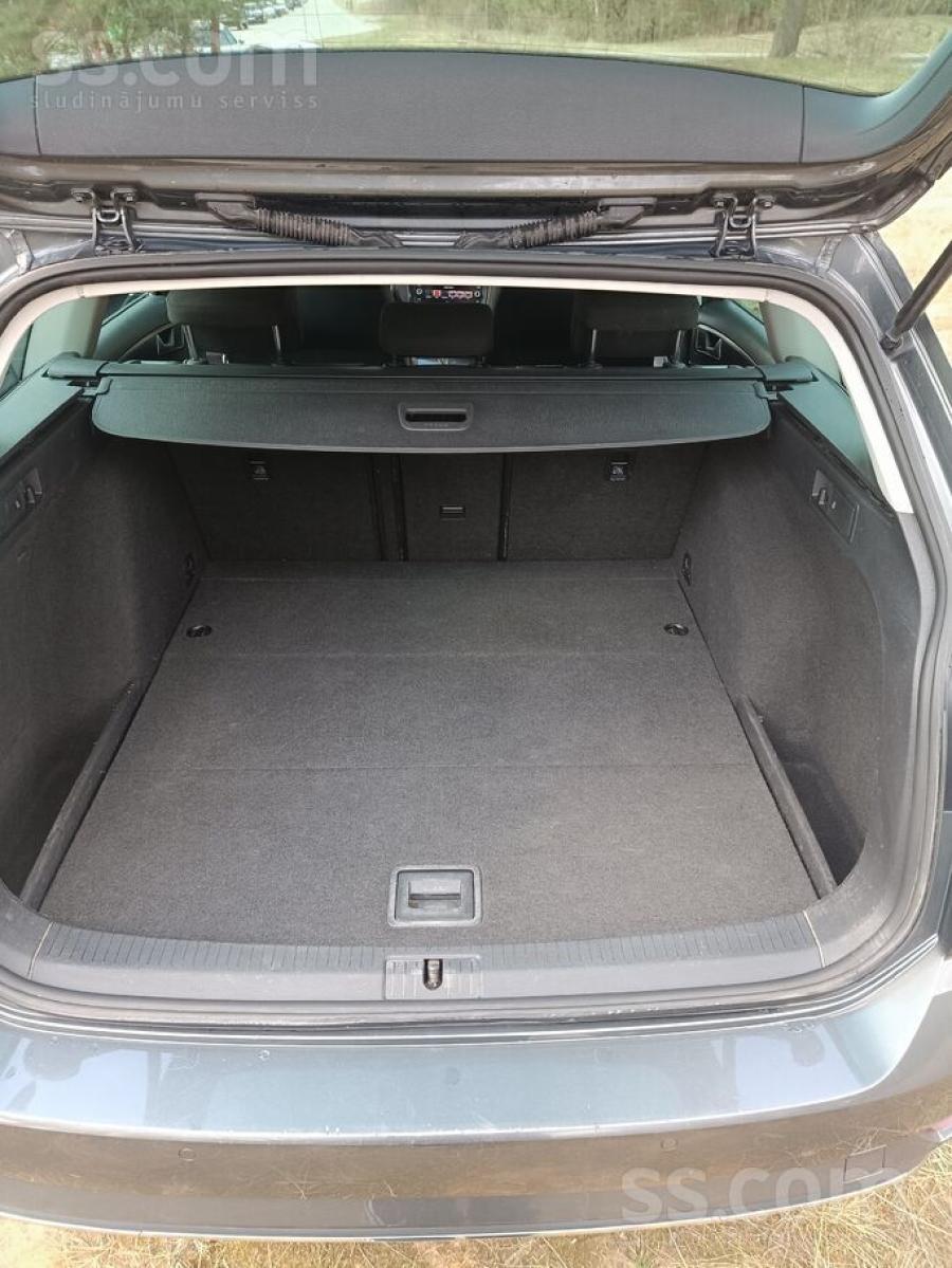 Pelēks Volkswagen Golf 2019 Daugavpils, ar dzinēja tilpumu 1.60 L un nobraukumu 239 tūkst. km par 8850 €, foto 11 vietnē AUTOMOTO.COM.LV