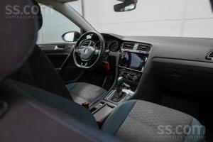 Grey Volkswagen Golf 2019 in Riga, with an engine capacity of 2.00 L and mileage of 0 thousand km for 10995 €, photo 20 on AUTOMOTO.COM.LV