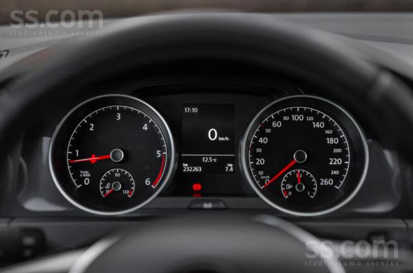 Grey Volkswagen Golf 2019 in Riga, with an engine capacity of 1.60 L and mileage of 234 thousand km for 7600 €, photo 7 on AUTOMOTO.COM.LV