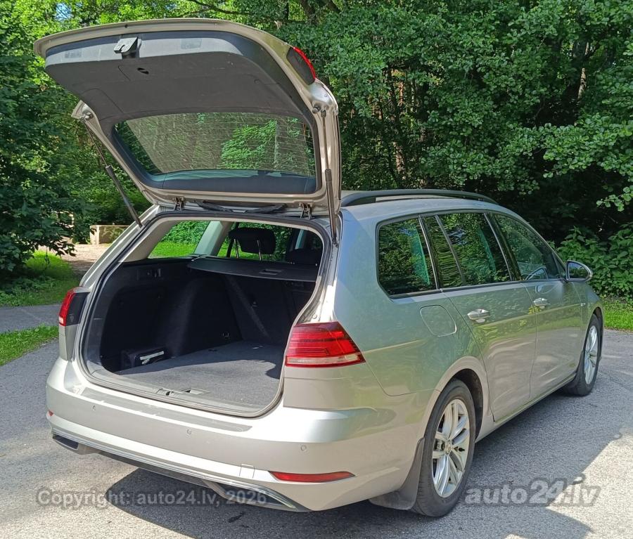 Pelēks Volkswagen Golf 2019 Tallina, ar dzinēja tilpumu 1.50 L un nobraukumu 159 tūkst. km par 9495 €, foto 9 vietnē AUTOMOTO.COM.LV
