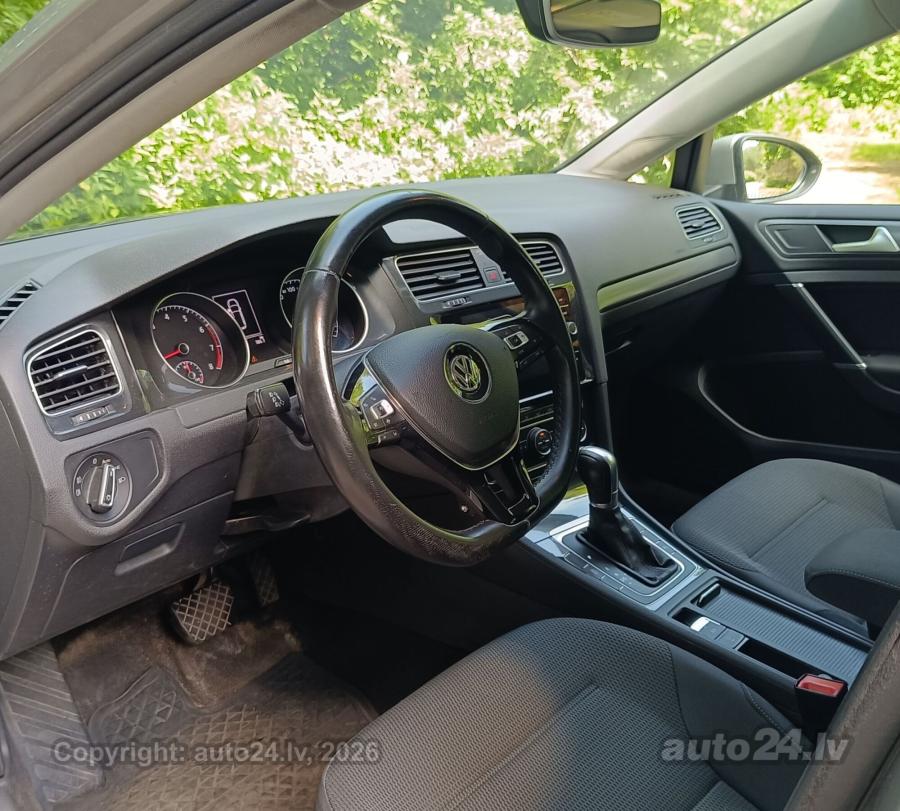Pelēks Volkswagen Golf 2019 Tallina, ar dzinēja tilpumu 1.50 L un nobraukumu 159 tūkst. km par 9495 €, foto 15 vietnē AUTOMOTO.COM.LV