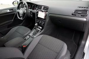 Grey Volkswagen Golf 2019 in Riga, with an engine capacity of 2.00 L and mileage of 278 thousand km for 9700 €, photo 12 on AUTOMOTO.COM.LV