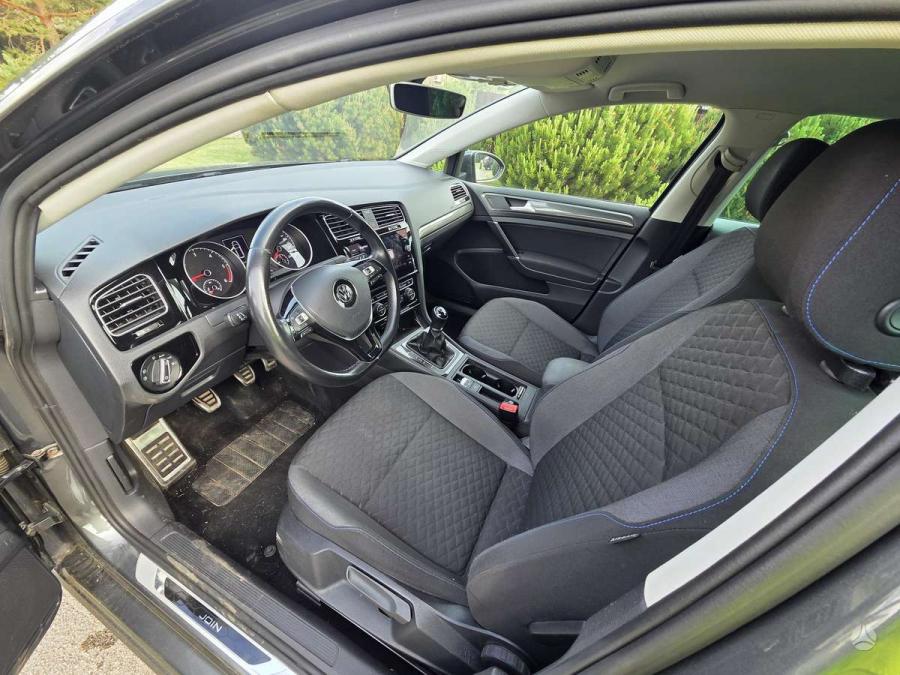 Pelēks Volkswagen Golf 2019 Panevēža, ar dzinēja tilpumu 1.60 L un nobraukumu 254 tūkst. km par 8880 €, foto 11 vietnē AUTOMOTO.COM.LV