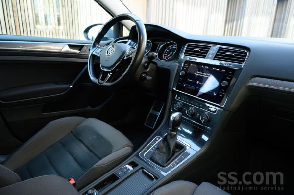 Grey Volkswagen Golf 2019 in Riga, with an engine capacity of 2.00 L and mileage of 143 thousand km for 13450 €, photo 7 on AUTOMOTO.COM.LV