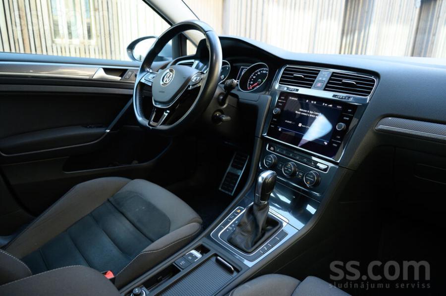 Pelēks Volkswagen Golf 2019 Rīga, ar dzinēja tilpumu 2.00 L un nobraukumu 143 tūkst. km par 13450 €, foto 8 vietnē AUTOMOTO.COM.LV