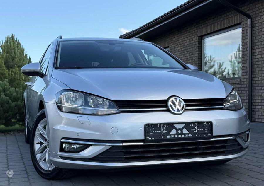 Grey Volkswagen Golf 2019 in Kaunas, with an engine capacity of 1.60 L and mileage of 241 thousand km for 7990 €, photo 17 on AUTOMOTO.COM.LV