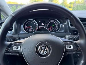 Grey Volkswagen Golf 2019 in Kaunas, with an engine capacity of 1.60 L and mileage of 241 thousand km for 7990 €, photo 29 on AUTOMOTO.COM.LV
