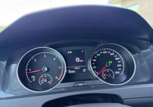 Grey Volkswagen Golf 2019 in Kaunas, with an engine capacity of 1.60 L and mileage of 241 thousand km for 7990 €, photo 30 on AUTOMOTO.COM.LV