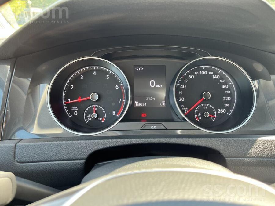 Pelēks Volkswagen Golf 2019 Rīga, ar dzinēja tilpumu 1.50 L un nobraukumu 139 tūkst. km par 10200 €, foto 6 vietnē AUTOMOTO.COM.LV
