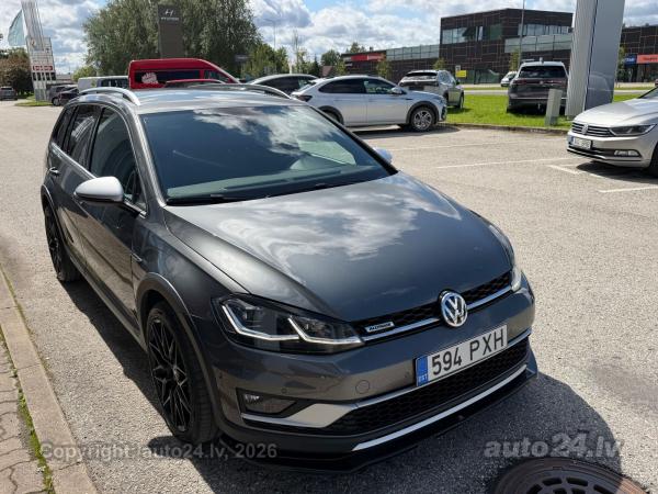 Grey Volkswagen Golf 2019 in Viljandi, with an engine capacity of 2.00 L and mileage of 151 thousand km for 16490 €, photo 6 on AUTOMOTO.COM.LV