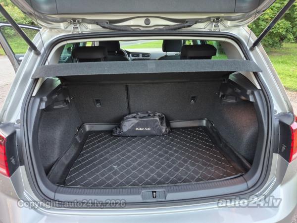 Grey Volkswagen Golf 2019 in Tallinn, with an engine capacity of 1.50 L and mileage of 53 thousand km for 13900 €, photo 9 on AUTOMOTO.COM.LV