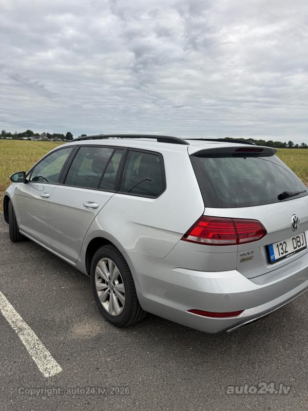Pelēks Volkswagen Golf 2019 Tallina, ar dzinēja tilpumu 1.60 L un nobraukumu 149 tūkst. km par 11900 €, foto 9 vietnē AUTOMOTO.COM.LV