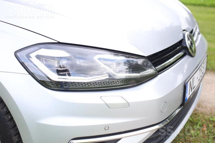 Grey Volkswagen Golf 2019 in Gulbene, with an engine capacity of 2.00 L and mileage of 239 thousand km for 10500 €, photo 10 on AUTOMOTO.COM.LV