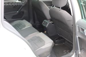 Grey Volkswagen Golf 2019 in Gulbene, with an engine capacity of 2.00 L and mileage of 239 thousand km for 10500 €, photo 16 on AUTOMOTO.COM.LV