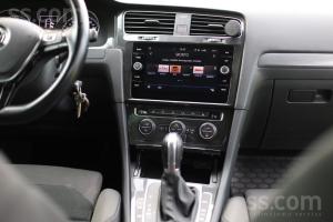 Grey Volkswagen Golf 2019 in Gulbene, with an engine capacity of 2.00 L and mileage of 239 thousand km for 10500 €, photo 18 on AUTOMOTO.COM.LV
