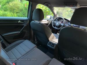 Pelēks Volkswagen Golf 2019 Tallina, ar dzinēja tilpumu 2.00 L un nobraukumu 115 tūkst. km par 24900 €, foto 14 vietnē AUTOMOTO.COM.LV