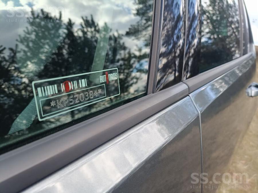 Pelēks Volkswagen Golf 2019 Daugavpils, ar dzinēja tilpumu 1.60 L un nobraukumu 239 tūkst. km par 8500 €, foto 7 vietnē AUTOMOTO.COM.LV