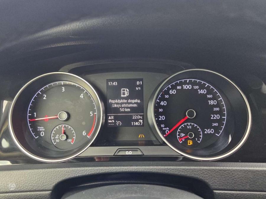 Pelēks Volkswagen Golf 2019 Viļņa, ar dzinēja tilpumu 1.97 L un nobraukumu 260 tūkst. km par 11500 €, foto 12 vietnē AUTOMOTO.COM.LV