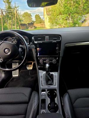 Pelēks Volkswagen Golf 2019 Viļņa, ar dzinēja tilpumu 1.97 L un nobraukumu 260 tūkst. km par 11500 €, foto 14 vietnē AUTOMOTO.COM.LV