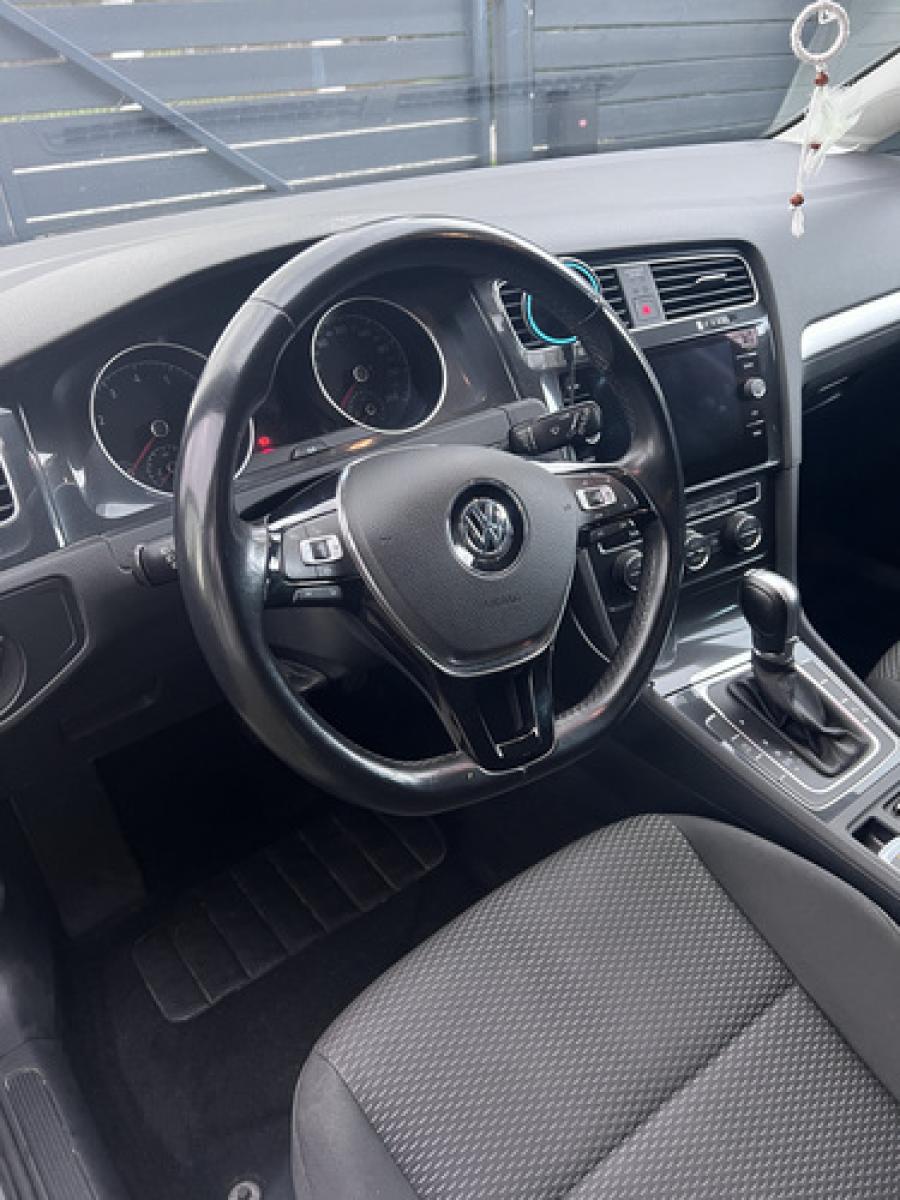 Grey Volkswagen Golf 2019 in Saku, with an engine capacity of 1.50 L and mileage of 63 thousand km for 13900 €, photo 7 on AUTOMOTO.COM.LV