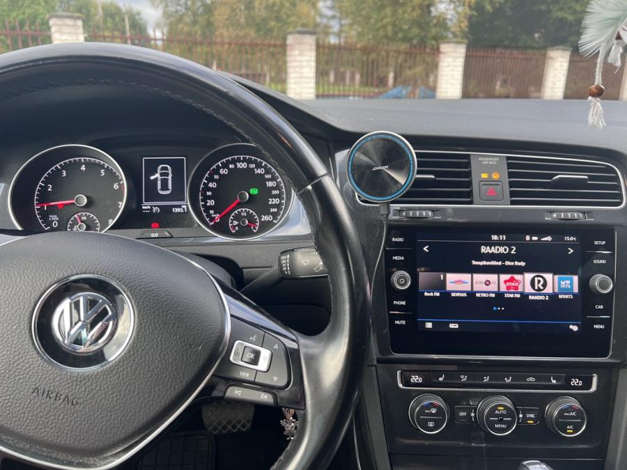 Grey Volkswagen Golf 2019 in Saku, with an engine capacity of 1.50 L and mileage of 63 thousand km for 13900 €, photo 15 on AUTOMOTO.COM.LV