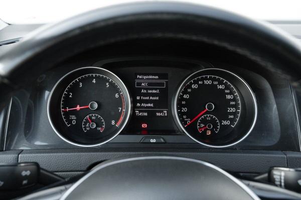 Volkswagen Golf 2019 Rīga vietnē Pelēks Volkswagen Golf 2019 Rīga, ar dzinēja tilpumu 1.50 L un nobraukumu 153 tūkst. km par 9850 €, foto 11 vietnē AUTOMOTO.COM.LV