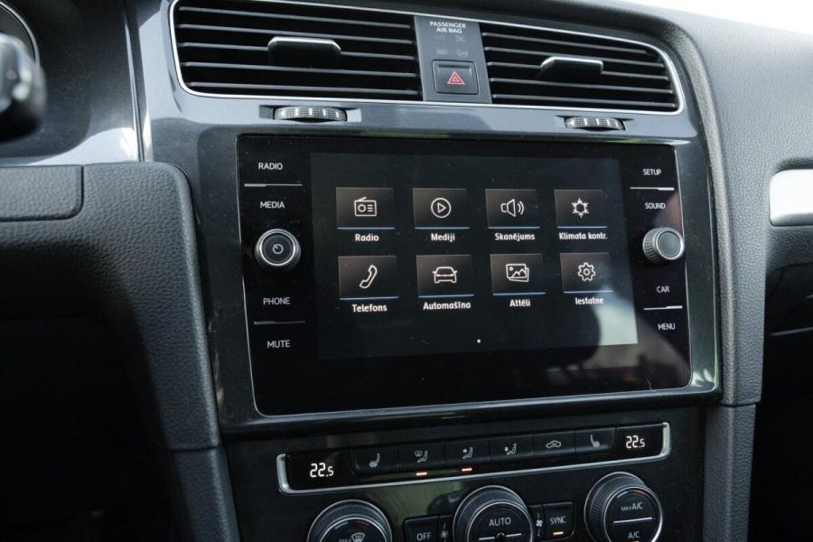 Grey Volkswagen Golf 2019 in Riga, with an engine capacity of 1.50 L and mileage of 153 thousand km for 9850 €, photo 15 on AUTOMOTO.COM.LV