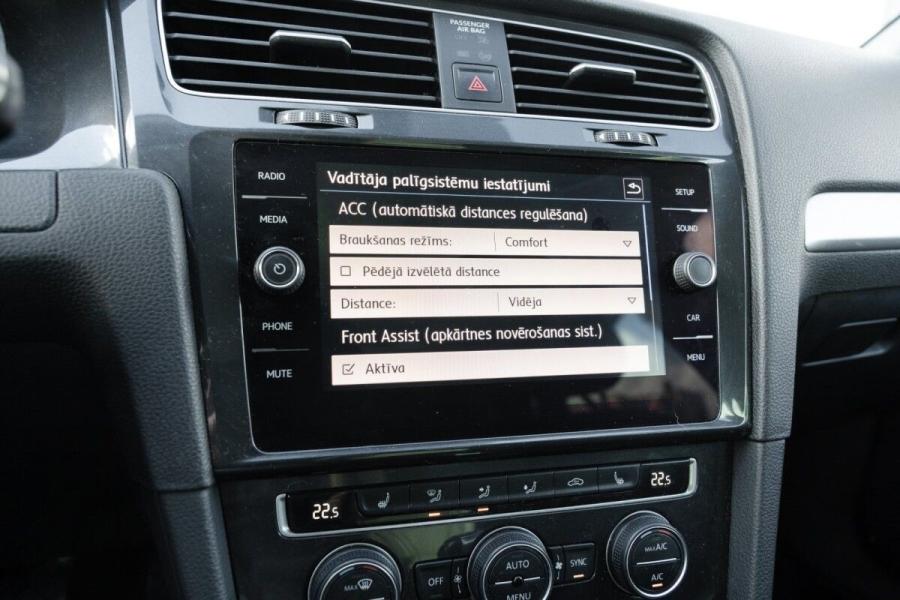 Grey Volkswagen Golf 2019 in Riga, with an engine capacity of 1.50 L and mileage of 153 thousand km for 9850 €, photo 17 on AUTOMOTO.COM.LV