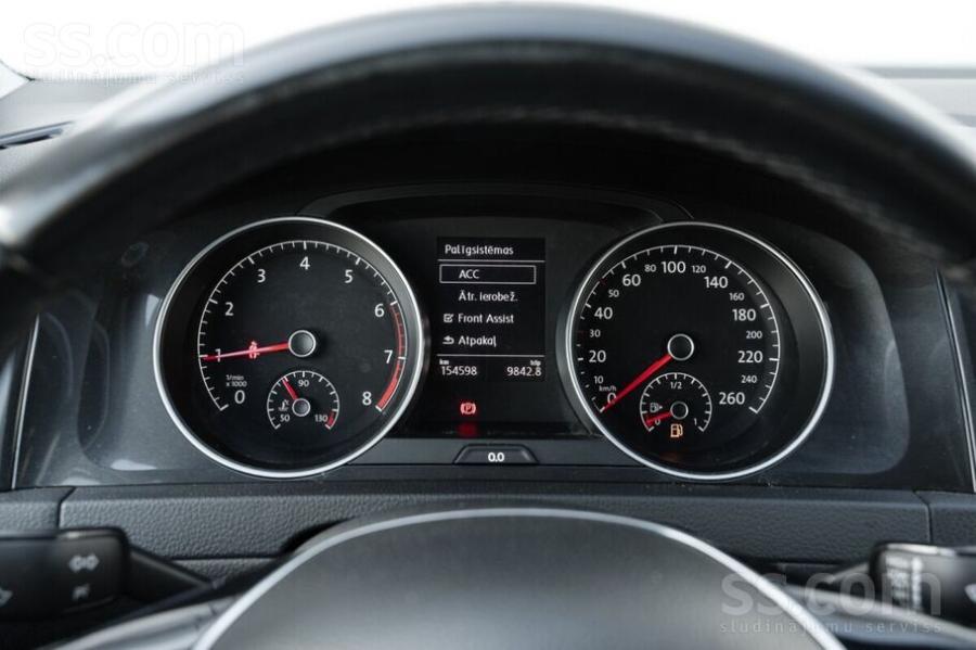 Grey Volkswagen Golf 2019 in Riga, with an engine capacity of 1.50 L and mileage of 153 thousand km for 9850 €, photo 11 on AUTOMOTO.COM.LV