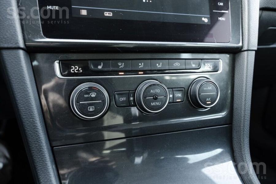 Grey Volkswagen Golf 2019 in Riga, with an engine capacity of 1.50 L and mileage of 153 thousand km for 9850 €, photo 14 on AUTOMOTO.COM.LV