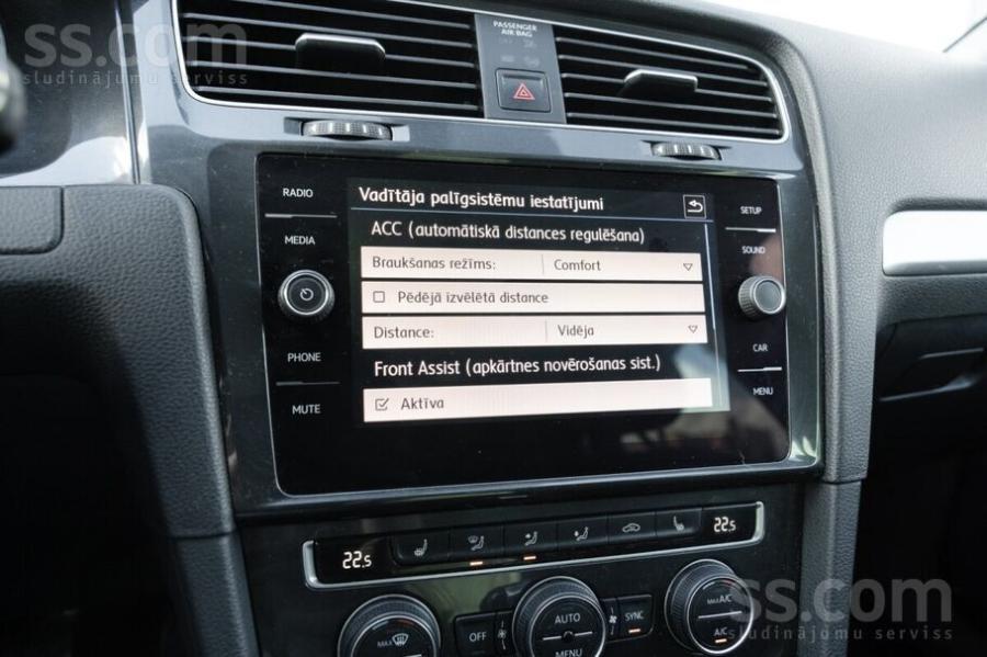 Grey Volkswagen Golf 2019 in Riga, with an engine capacity of 1.50 L and mileage of 153 thousand km for 9850 €, photo 17 on AUTOMOTO.COM.LV