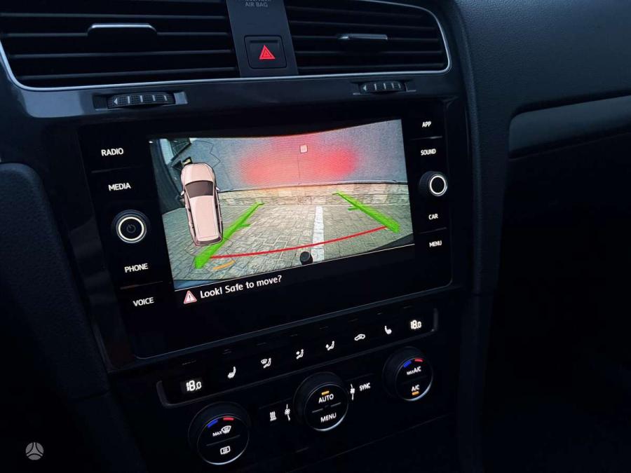 Grey Volkswagen Golf 2019 in Vilnius, with an engine capacity of 1.60 L and mileage of 162 thousand km for 9500 €, photo 12 on AUTOMOTO.COM.LV