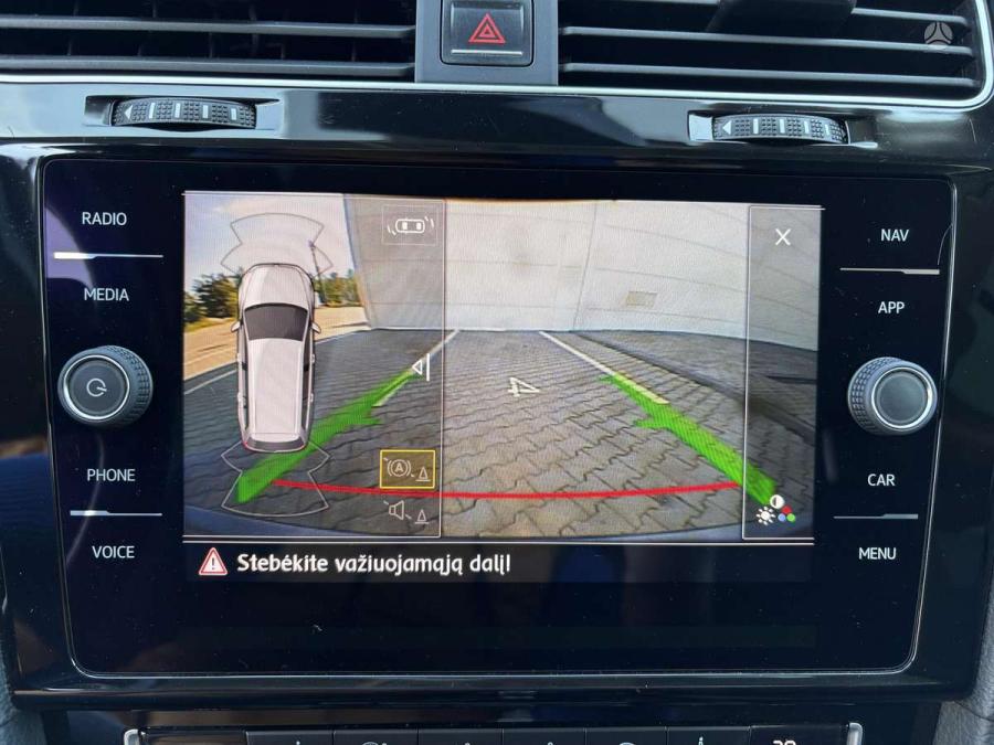 Pelēks Volkswagen Golf 2019 Kauņa, ar dzinēja tilpumu 1.97 L un nobraukumu 300 tūkst. km par 9800 €, foto 16 vietnē AUTOMOTO.COM.LV