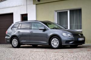 Grey Volkswagen Golf 2019 in Tukums, with an engine capacity of 1.60 L and mileage of 223 thousand km for 9990 €, photo 7 on AUTOMOTO.COM.LV