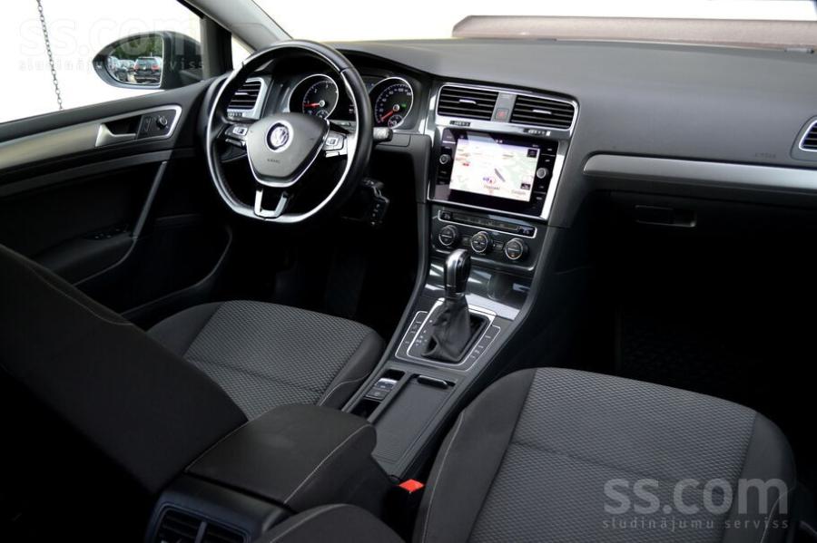 Grey Volkswagen Golf 2019 in Tukums, with an engine capacity of 1.60 L and mileage of 223 thousand km for 9990 €, photo 12 on AUTOMOTO.COM.LV