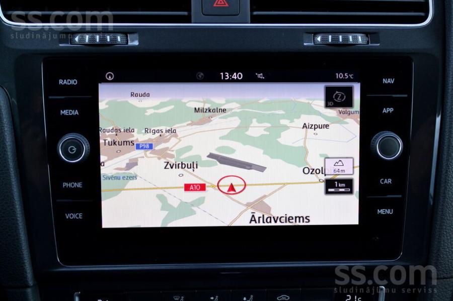 Grey Volkswagen Golf 2019 in Tukums, with an engine capacity of 1.60 L and mileage of 223 thousand km for 9990 €, photo 13 on AUTOMOTO.COM.LV