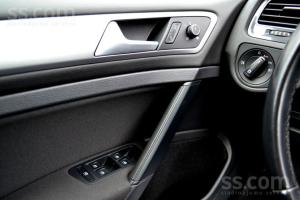 Grey Volkswagen Golf 2019 in Tukums, with an engine capacity of 1.60 L and mileage of 223 thousand km for 9990 €, photo 26 on AUTOMOTO.COM.LV