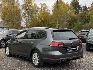 Grey Volkswagen Golf 2019 in Valmiera, with an engine capacity of 2.00 L and mileage of 216 thousand km for 11900 €, photo 5 on AUTOMOTO.COM.LV