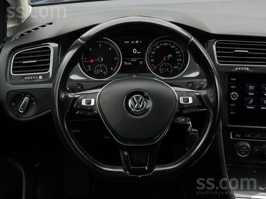 Grey Volkswagen Golf 2019 in Valmiera, with an engine capacity of 2.00 L and mileage of 216 thousand km for 11900 €, photo 10 on AUTOMOTO.COM.LV