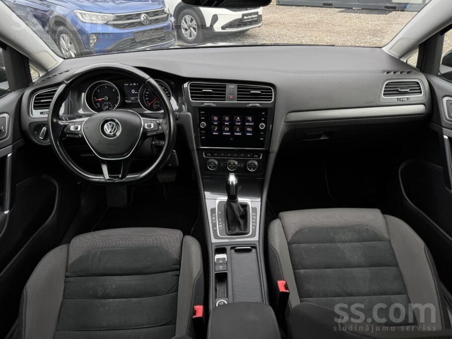 Grey Volkswagen Golf 2019 in Valmiera, with an engine capacity of 2.00 L and mileage of 216 thousand km for 11900 €, photo 19 on AUTOMOTO.COM.LV