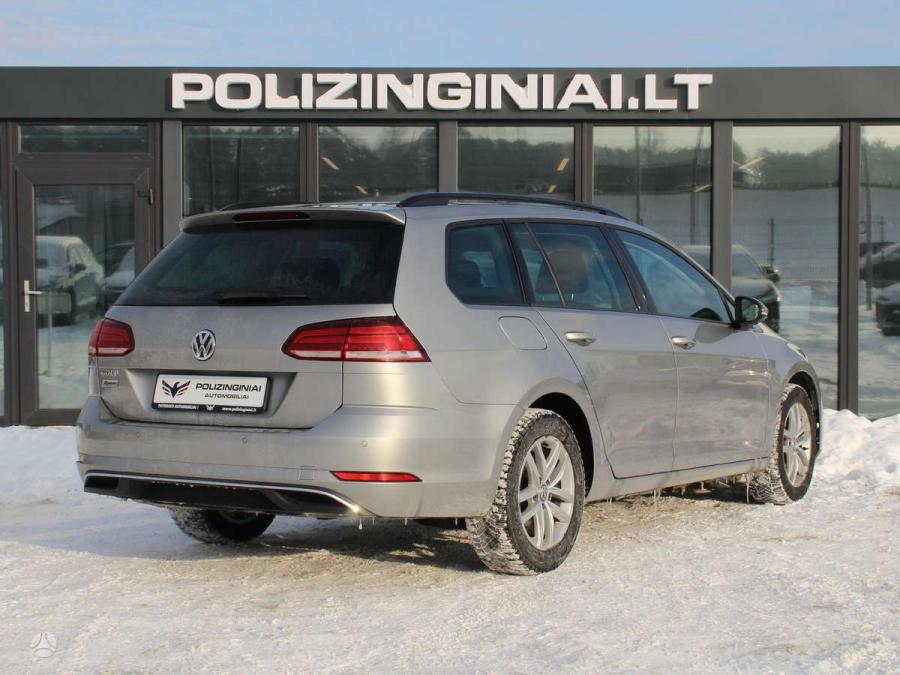 Pelēks Volkswagen Golf 2020 Viļņa, ar dzinēja tilpumu 1.50 L un nobraukumu 48 tūkst. km par 15250 €, foto 4 vietnē AUTOMOTO.COM.LV