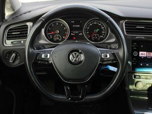 Pelēks Volkswagen Golf 2020 Viļņa, ar dzinēja tilpumu 1.50 L un nobraukumu 48 tūkst. km par 15250 €, foto 6 vietnē AUTOMOTO.COM.LV
